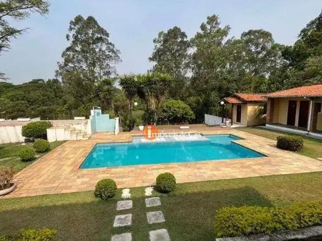 Sítio / Chácara para Venda em Atibaia/SP Condomínio Horto Ivan 4 Quartos