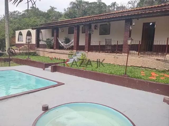 Sítio / Chácara para Venda em Atibaia/SP Iara 3 Quartos