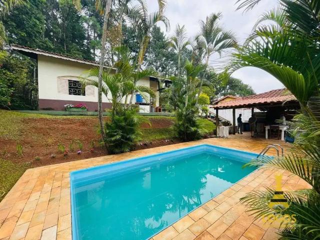 Sítio / Chácara para Venda em Atibaia/SP Lagoa 3 Quartos