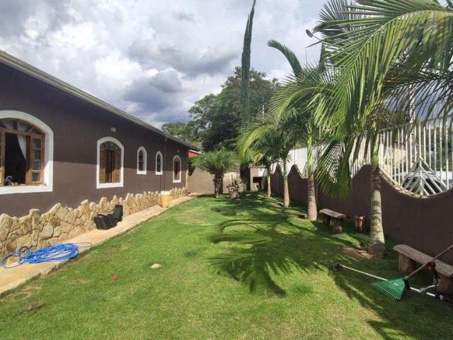 Sítio / Chácara para Venda em Atibaia/SP Laranjal 3 Quartos