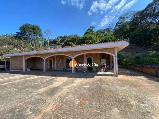 Sítio / Chácara para Venda em Atibaia/SP Portão 4 Quartos