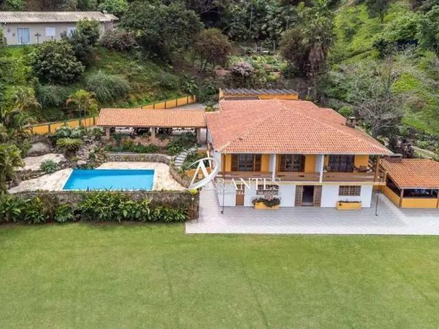 Sítio / Chácara para Venda em Atibaia/SP Portão 4 Quartos
