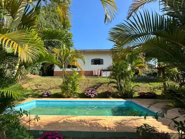 Sítio / Chácara para Venda em Atibaia/SP Portão 4 Quartos