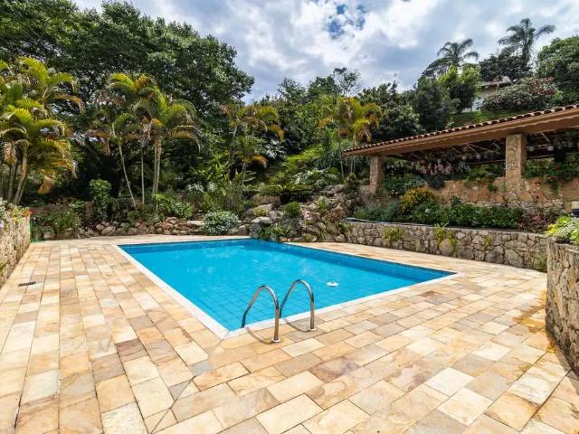Sítio / Chácara para Venda em Atibaia/SP Portão 4 Quartos