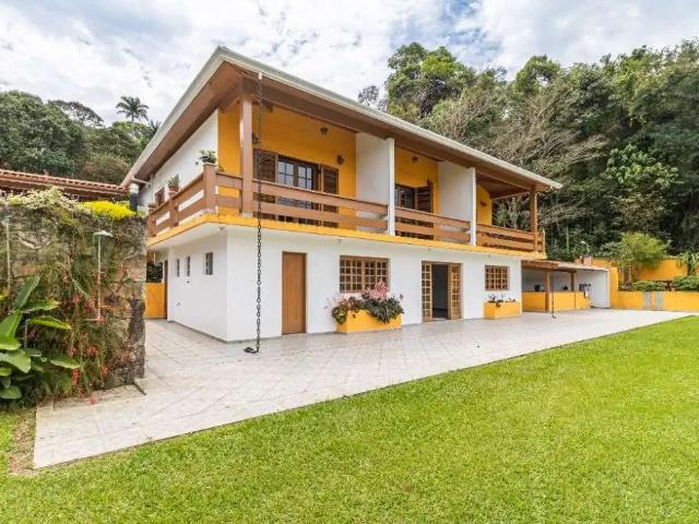 Sítio / Chácara para Venda em Atibaia/SP Portão 4 Quartos