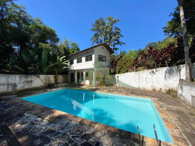 Sítio / Chácara para Venda em Atibaia/SP Portão 6 Quartos