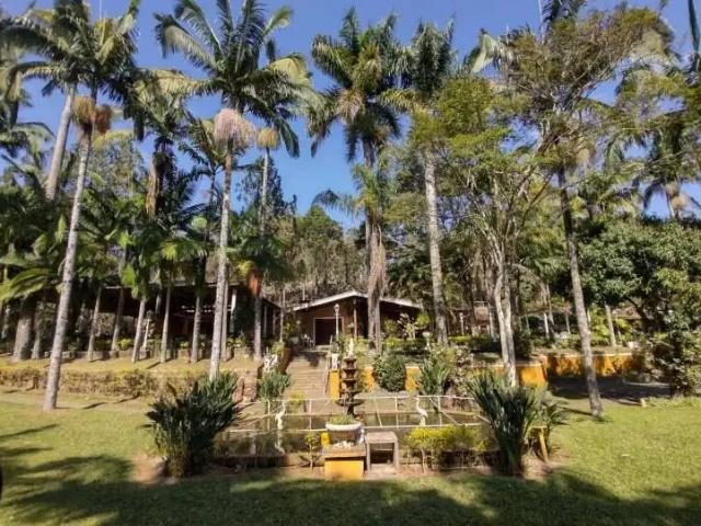 Sítio / Chácara para Venda em Atibaia/SP Portão 6 Quartos