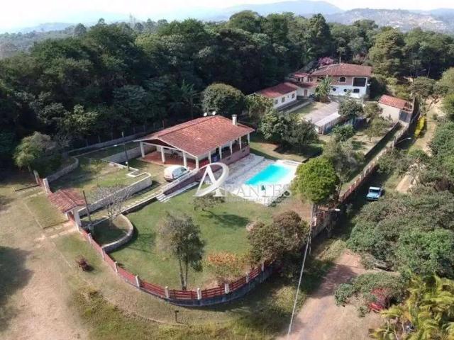 Sítio / Chácara para Venda em Atibaia/SP Portão 2 Quartos