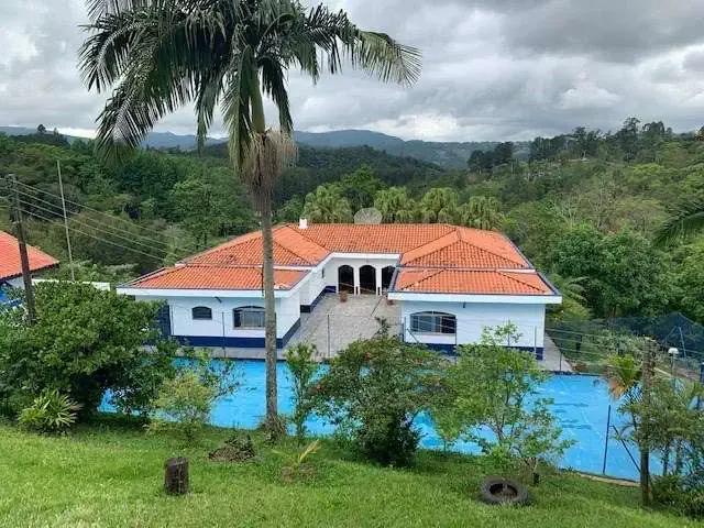 Sítio / Chácara para Venda em Atibaia/SP Portão 3 Quartos