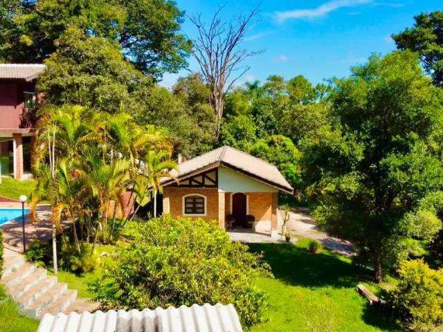 Sítio / Chácara para Venda em Atibaia/SP Portão 3 Quartos