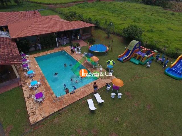 Sítio / Chácara para Venda em Atibaia/SP Tanque 5 Quartos