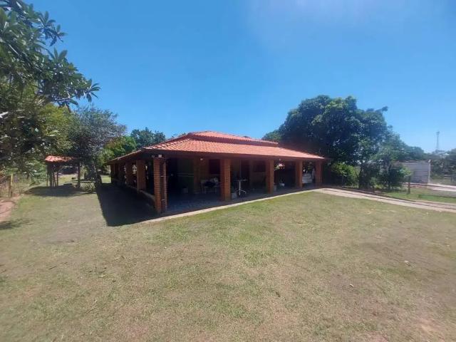 Sítio / Chácara para Venda em Botucatu/SP Alvorada de Barra Bonita Vitoriana 4 Quartos