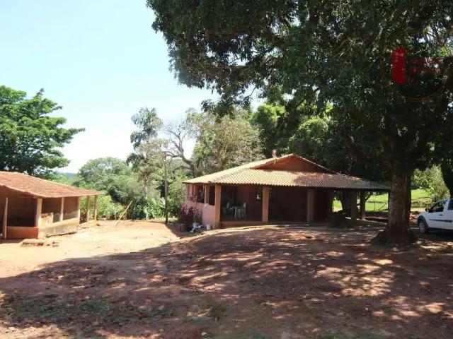Sítio / Chácara para Venda em Bofete/SP Fazenda São Marcos 3 Quartos