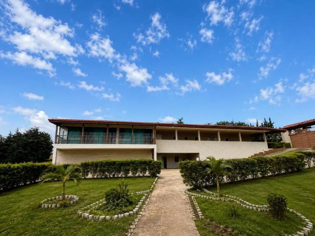 Sítio / Chácara para Venda em Bom Jesus dos Perdões/SP Guaxinduva 5 Quartos
