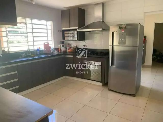 Sítio / Chácara para Venda em Bauru/SP Jardim Marabá 4 Quartos