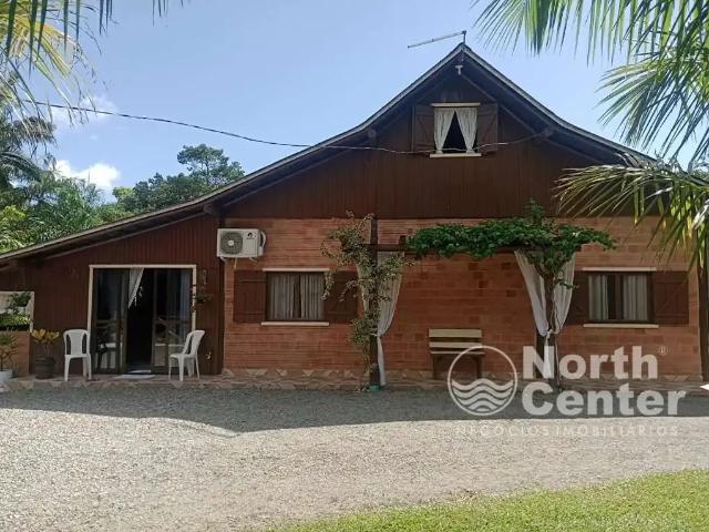 Sítio / Chácara para Venda em Balneário Barra do Sul/SC Pinheiros 4 Quartos