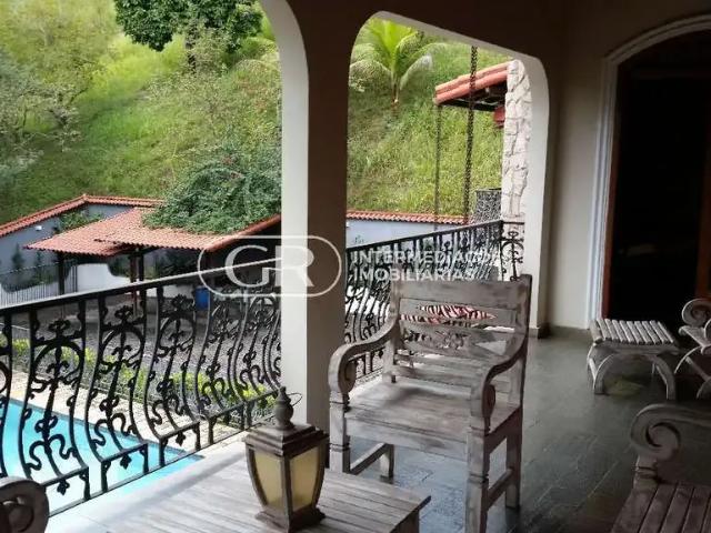 Sítio / Chácara para Venda em Barra Mansa/RJ 9 de Abril 4 Quartos
