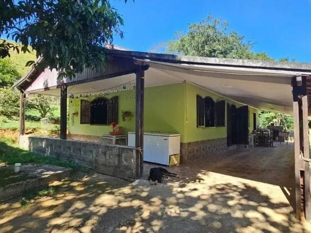 Sítio / Chácara para Venda em Barra Mansa/RJ Rialto 3 Quartos
