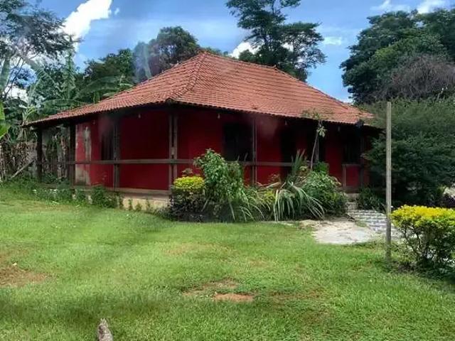 Sítio / Chácara para Venda em Betim/MG Charneca 5 Quartos