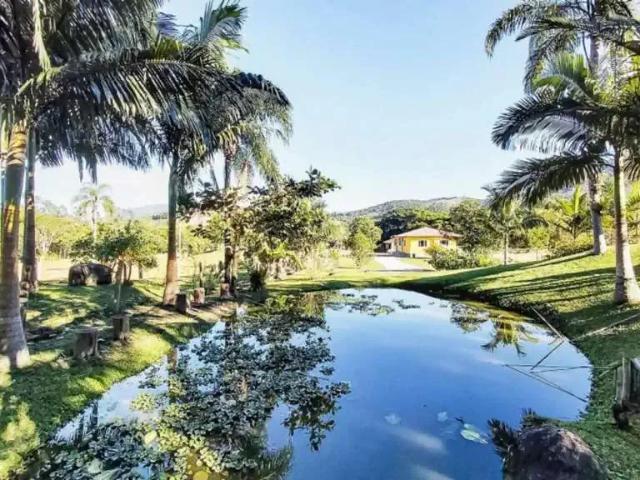 Sítio / Chácara para Venda em Biguaçu/SC Fazenda 3 Quartos