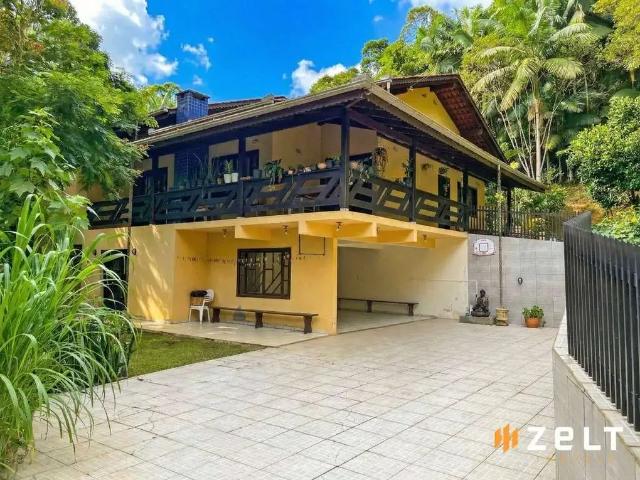 Sítio / Chácara para Venda em Blumenau/SC Garcia 3 Quartos