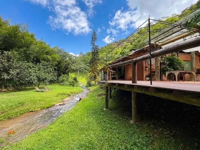 Sítio / Chácara para Venda em Blumenau/SC Garcia 2 Quartos