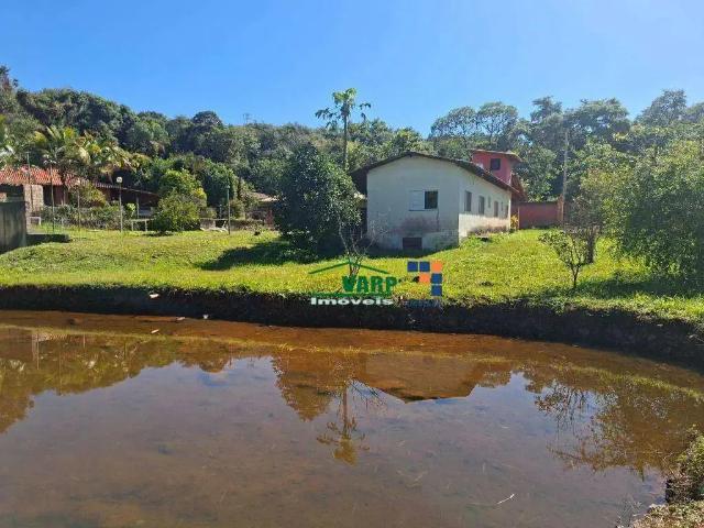 Sítio / Chácara para Venda em Brumadinho/MG Centro 4 Quartos