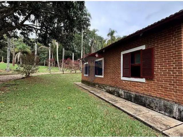 Sítio / Chácara para Venda em Bragança Paulista/SP Água Comprida 3 Quartos