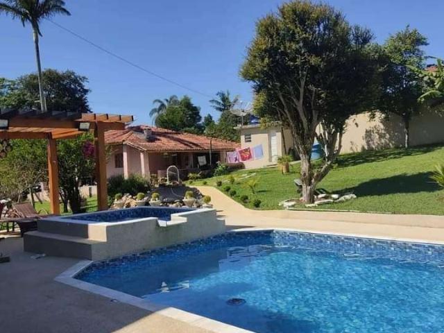 Sítio / Chácara para Venda em Bragança Paulista/SP Bom Retiro 3 Quartos