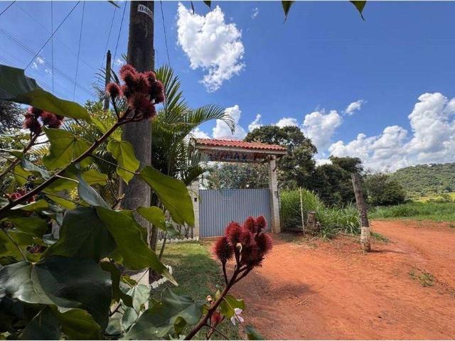 Sítio / Chácara para Venda em Bragança Paulista/SP Campo Novo 4 Quartos