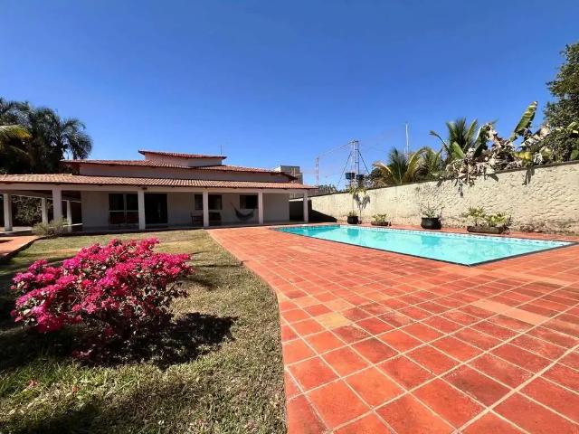 Sítio / Chácara para Venda em Goiânia/GO Privê Residencial Elza Fronza 3 Quartos