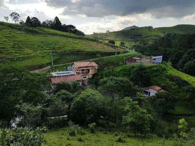 Sítio / Chácara para Venda em Guaratinguetá/SP Área Rural de Guaratinguetá 4 Quartos