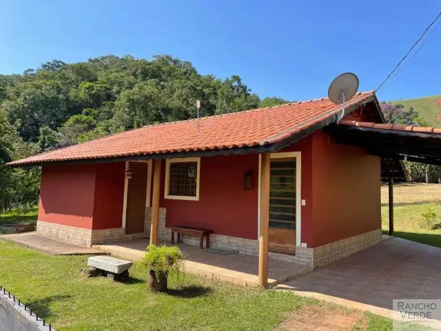 Sítio / Chácara para Venda em Guaratinguetá/SP Rocinha 2 Quartos