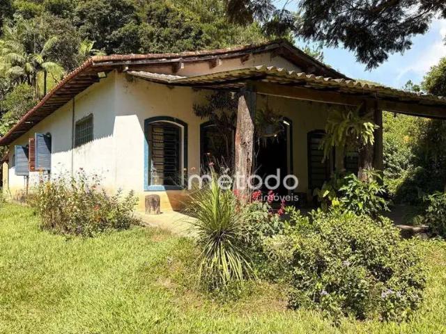 Sítio / Chácara para Venda em Guararema/SP Centro 3 Quartos