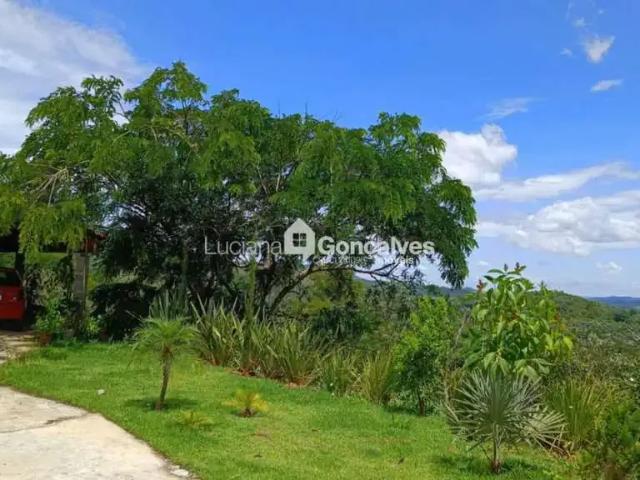 Sítio / Chácara para Venda em Guararema/SP Centro 4 Quartos
