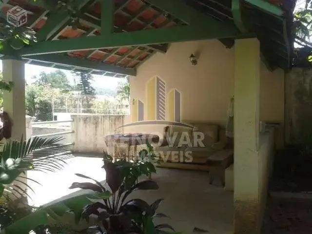 Sítio / Chácara para Venda em Guararema/SP Centro 4 Quartos