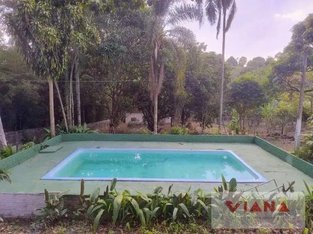 Sítio / Chácara para Venda em Guararema/SP Centro 4 Quartos