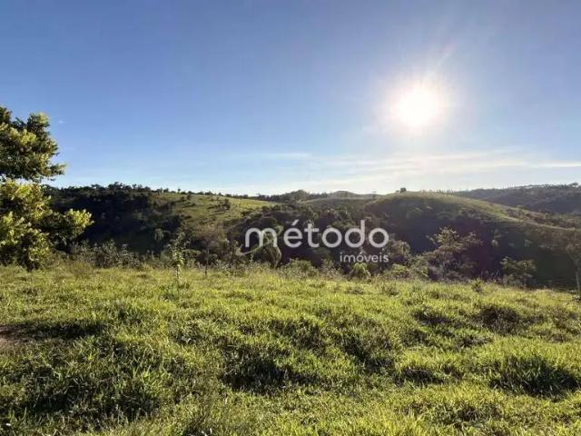 Sítio / Chácara para Venda em Guararema/SP Maracatu
