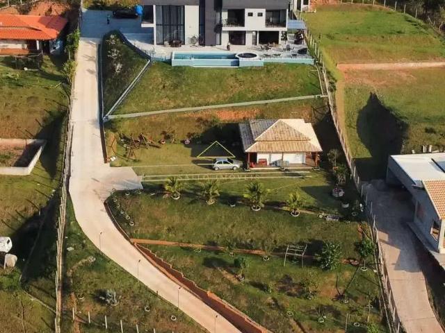 Sítio / Chácara para Venda em Guararema/SP Nogueira 4 Quartos