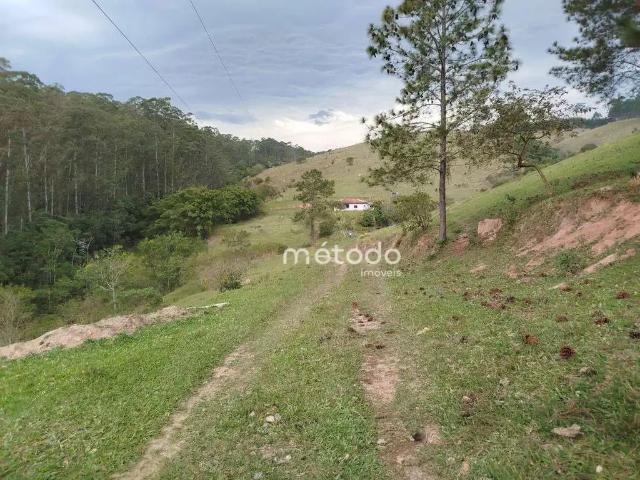 Sítio / Chácara para Venda em Guararema/SP Serrote