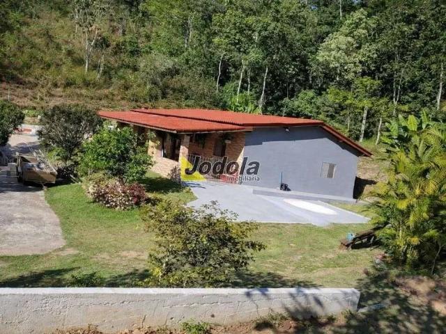 Sítio / Chácara para Venda em Guararema/SP Serrote 3 Quartos