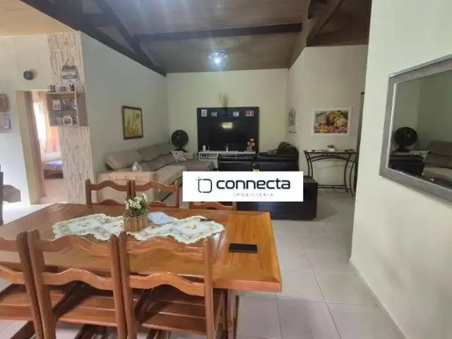 Sítio / Chácara para Venda em Guararema/SP Serrote 3 Quartos