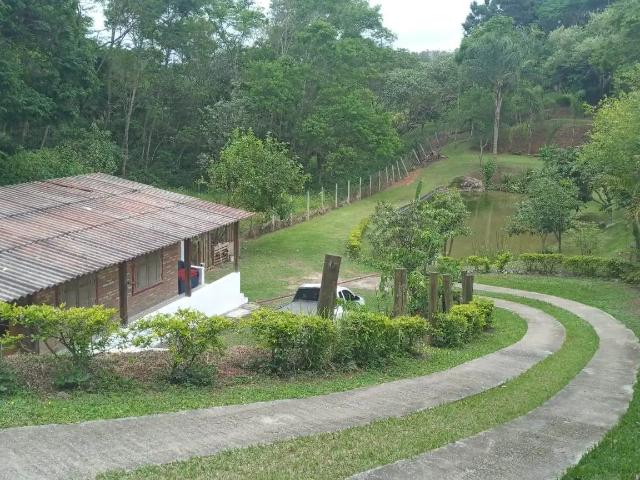 Sítio / Chácara para Venda em Guararema/SP Paião 1 Quartos