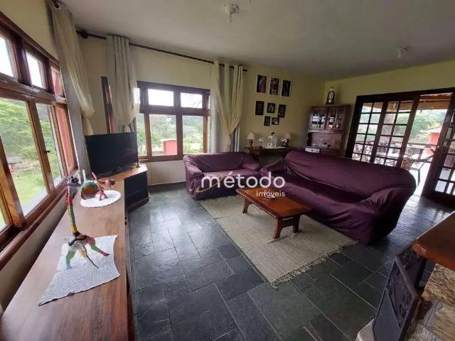 Sítio / Chácara para Venda em Guararema/SP Parque Agrinco 4 Quartos