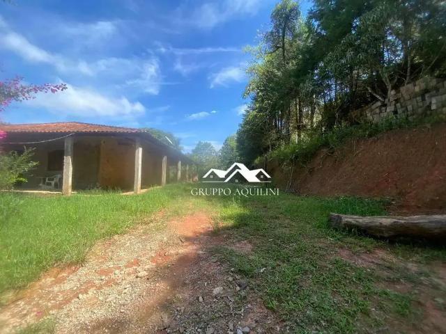 Sítio / Chácara para Venda em Guararema/SP Zona Rural 3 Quartos