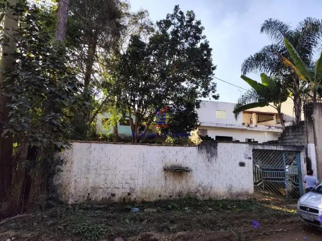 Sítio / Chácara para Venda em Guarulhos/SP Água Azul 3 Quartos