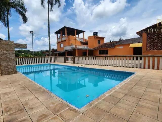 Sítio / Chácara para Venda em Guarulhos/SP Água Azul 6 Quartos