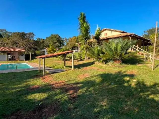 Sítio / Chácara para Venda em Divinópolis/MG Cacôco 3 Quartos