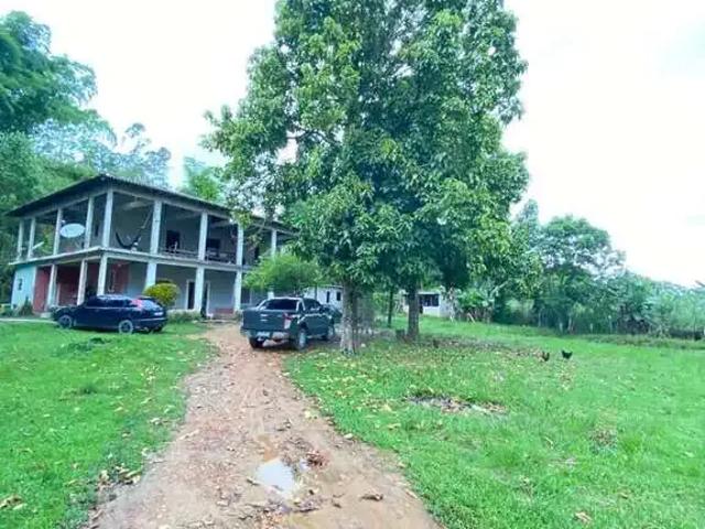 Sítio / Chácara para Venda em Duque de Caxias/RJ Parque Capivari 4 Quartos
