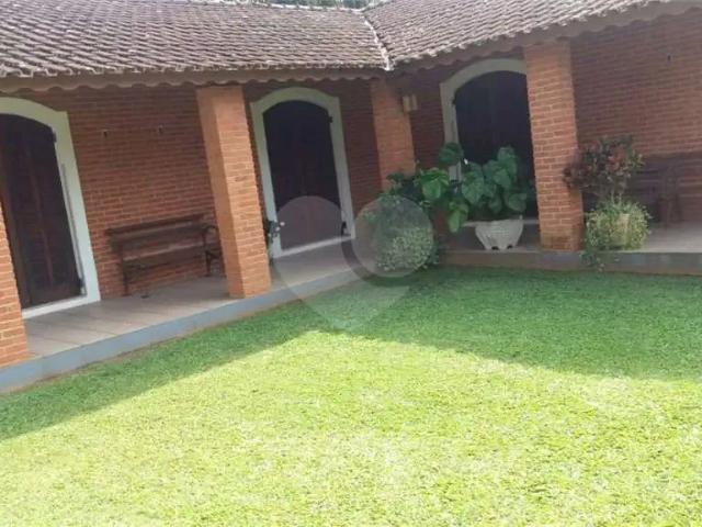 Sítio / Chácara para Venda em Embu Guaçu/SP Centro 4 Quartos